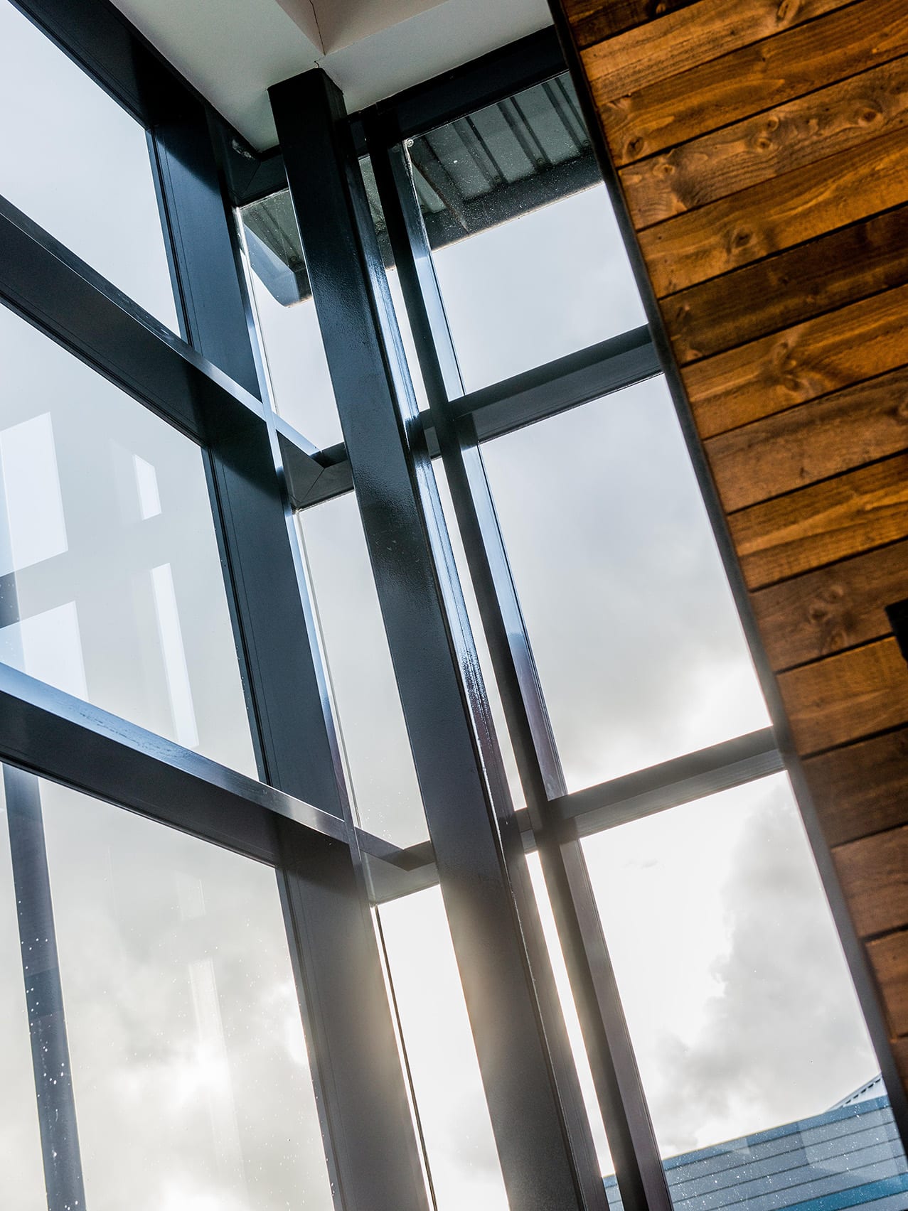 Aluminium Shop Fronts and Commercial Screens - Northern Aluminium